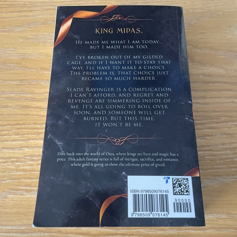 Gleam by Raven Kennedy, Paperback | Pangobooks