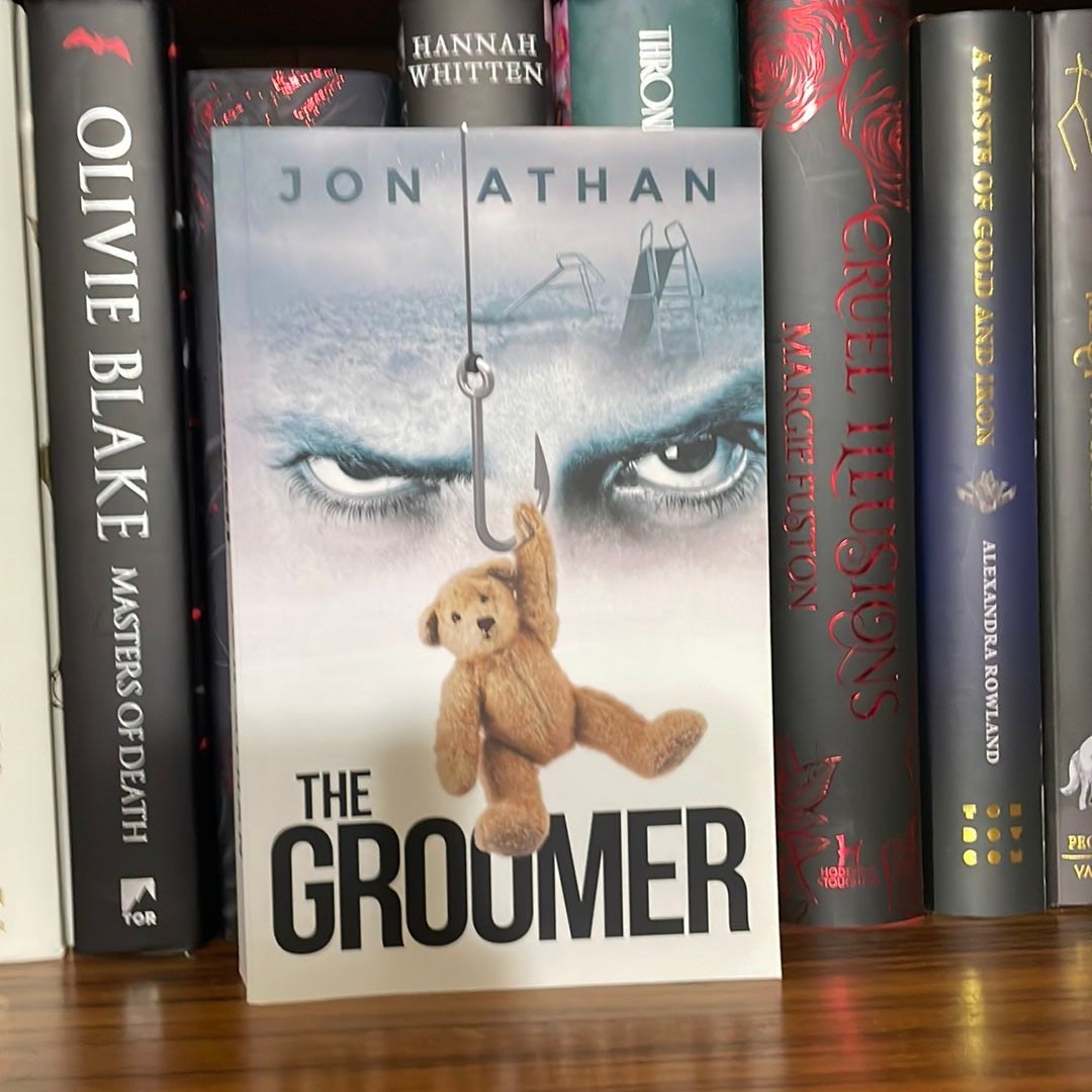 The Groomer by Jon Athan, Paperback | Pangobooks