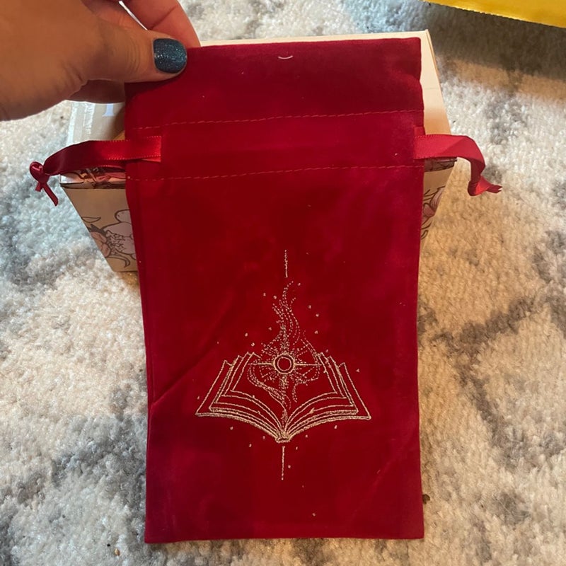 Illumicrate July 2023 Box Swag by Illumicrate, Hardcover | Pangobooks