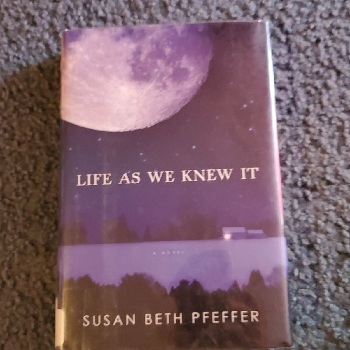 Life As We Knew It by Susan Beth Pfeffer