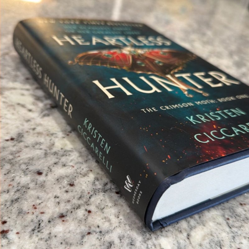Heartless Hunter by Kristen Ciccarelli, Hardcover | Pangobooks