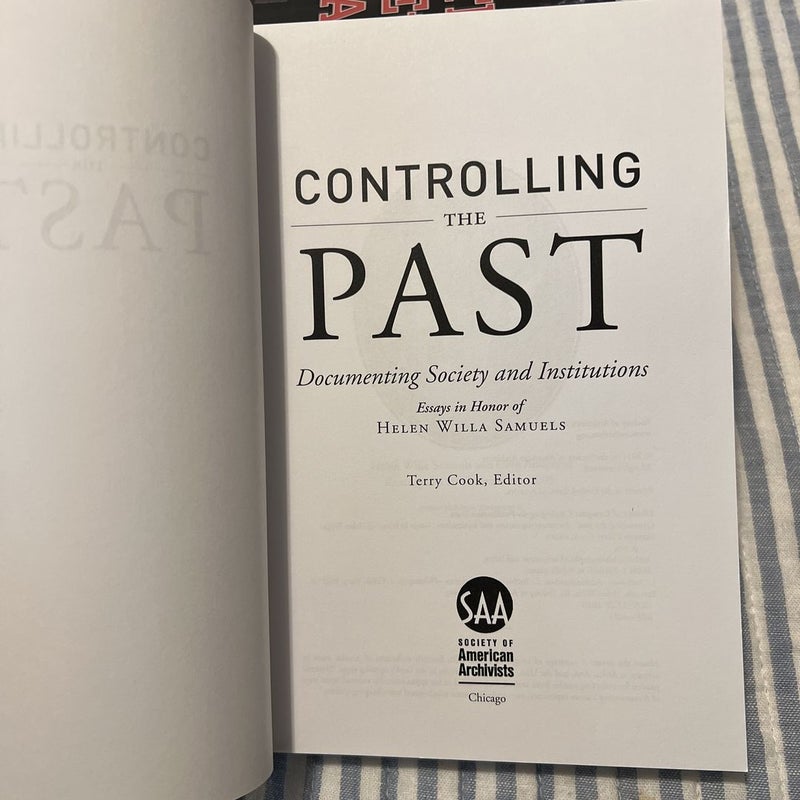 Controlling the Past by Terry Cook, Paperback | Pangobooks