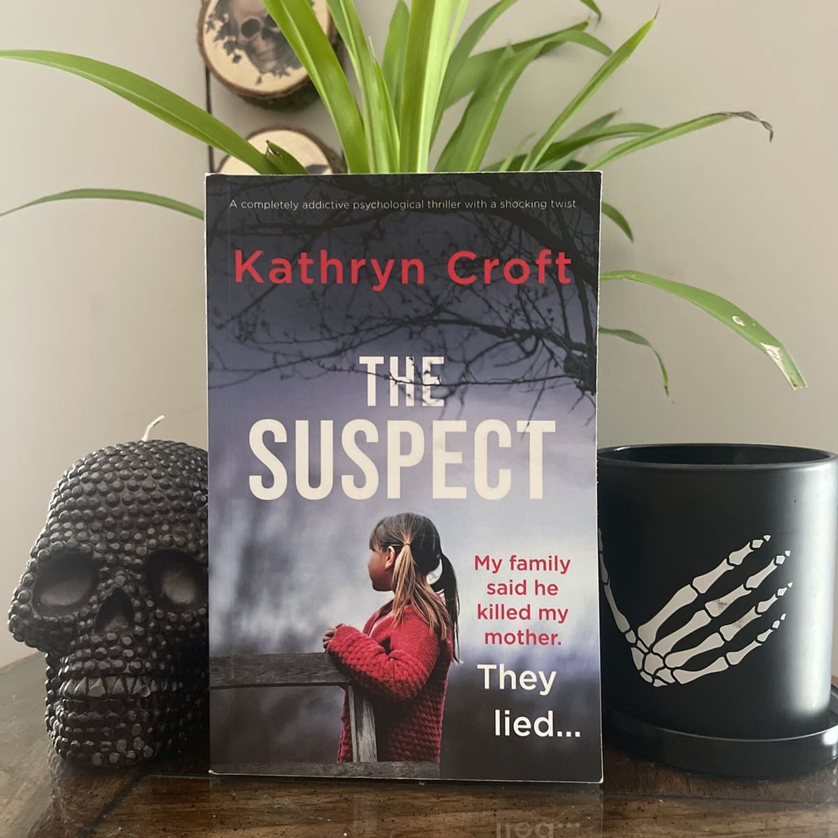 The Suspect by Kathryn Croft
