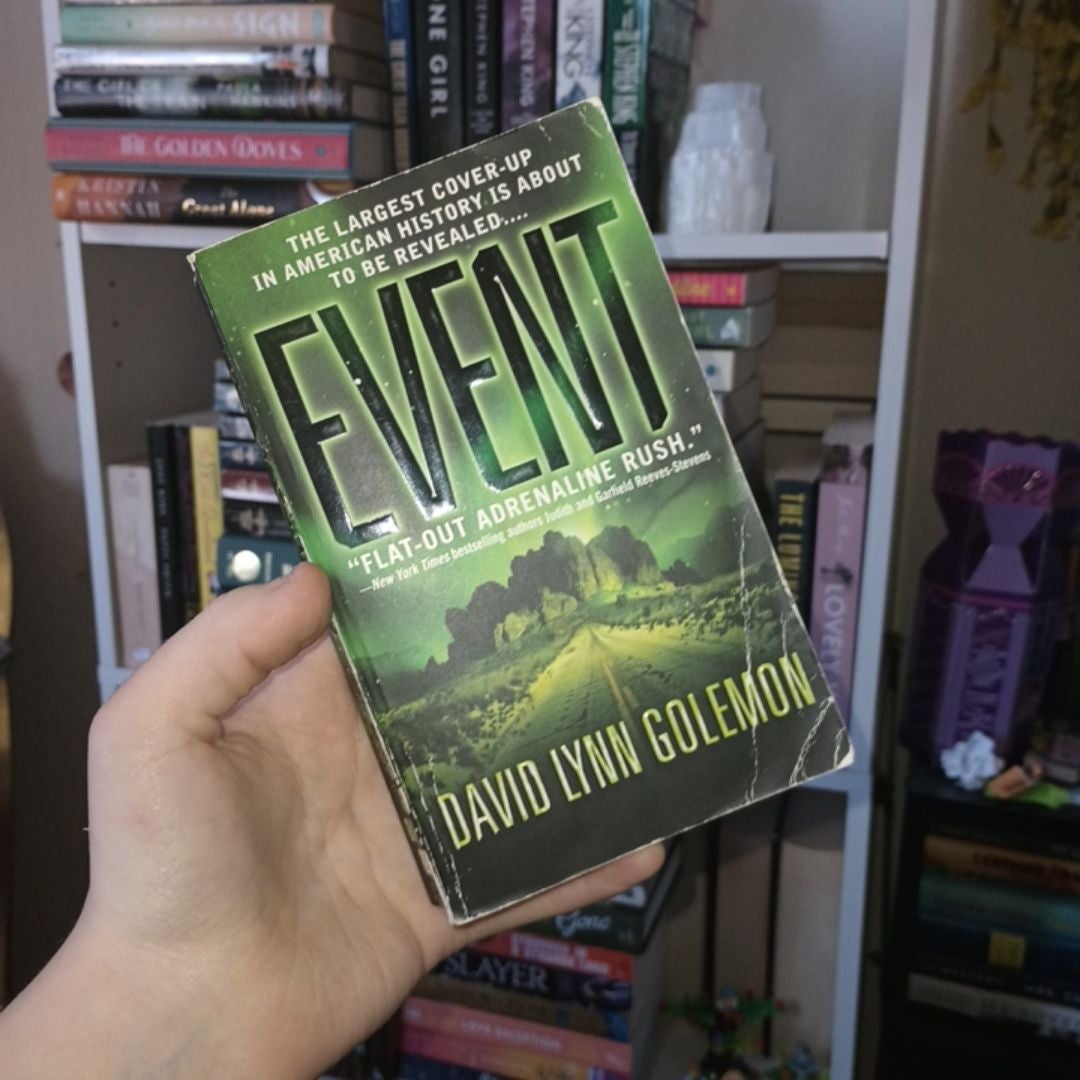 Event by David Lynn Golemon, Paperback | Pangobooks
