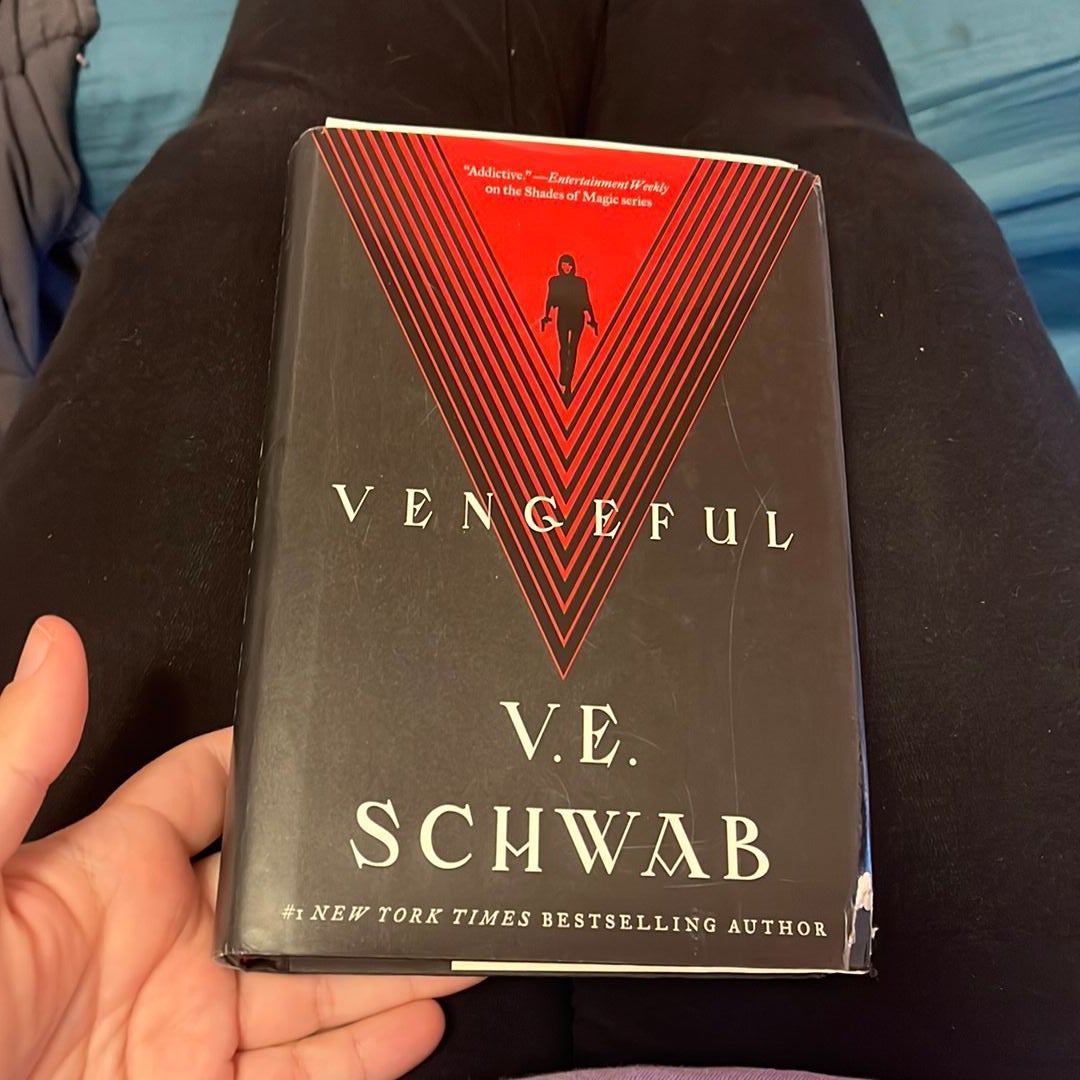 Vengeful by V e schwab, Hardcover | Pangobooks