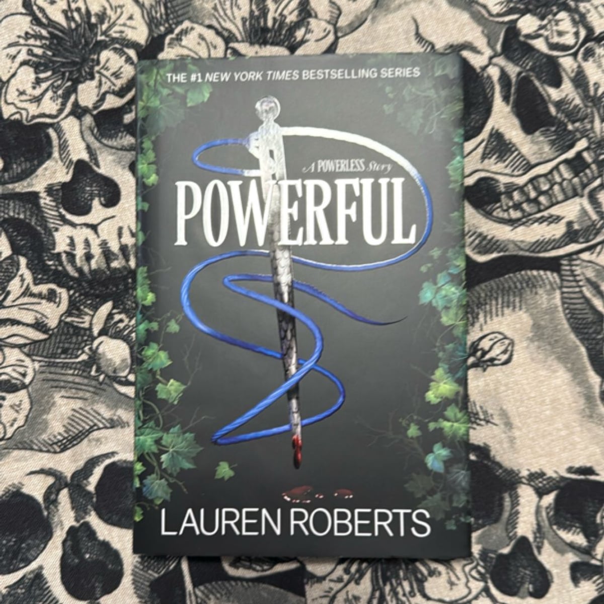 Powerful (Special Edition) by Lauren Roberts, Hardcover | Pangobooks