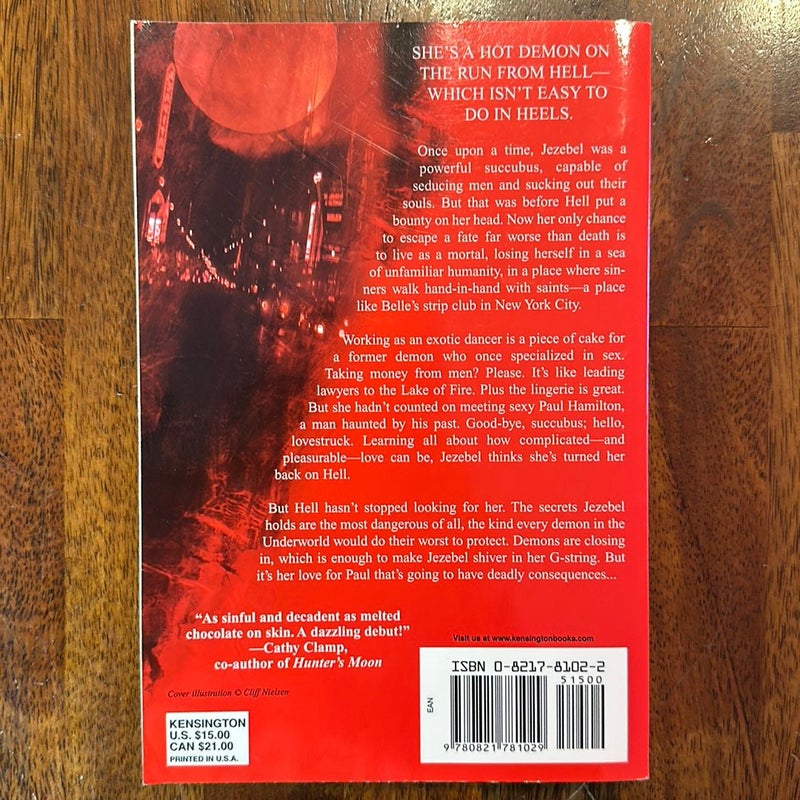 Hell's Belles by Jackie Kessler, Paperback | Pangobooks