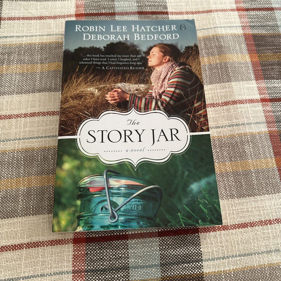 The Story Jar by Robin Lee Hatcher, Paperback | Pangobooks