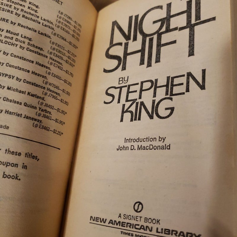 Night Shift by Stephen King, Paperback | Pangobooks