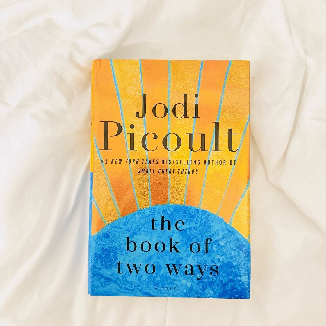 The Book of Two Ways by Jodi Picoult, Hardcover | Pangobooks
