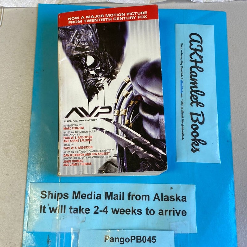 AVP: Alien vs. Predator by Marc Cerasini