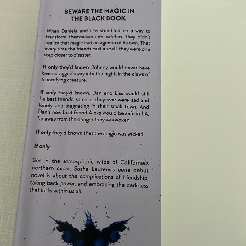 A Wicked Magic by Sasha Laurens