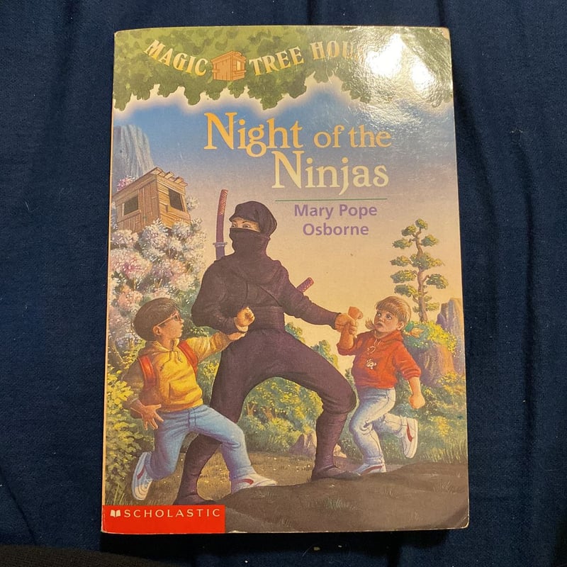 Magic Tree House Books by Mary Pope Osborne, Paperback | Pangobooks
