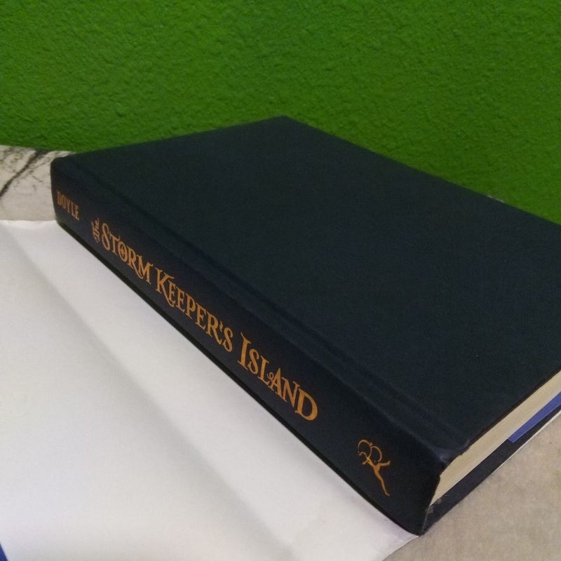 The Storm Keeper's Island by Catherine Doyle