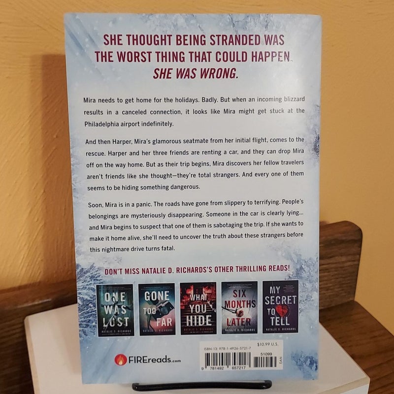 Five Total Strangers by Natalie D. Richards, Paperback | Pangobooks