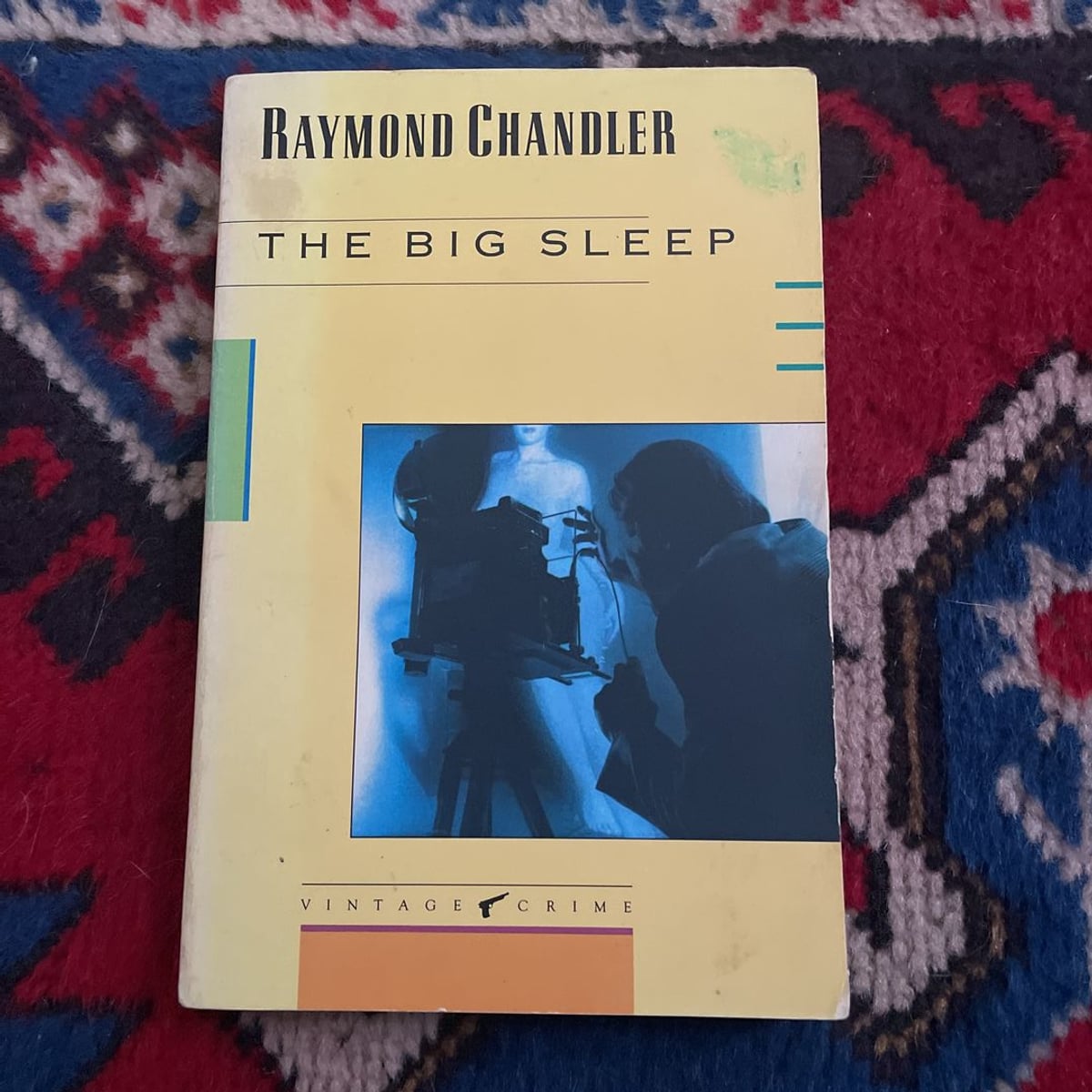 The Big Sleep by Raymond Chandler, Paperback | Pangobooks