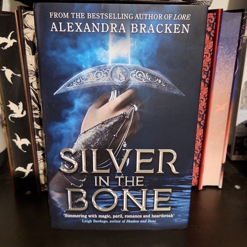 Silver in the Bone by Alexandra Bracken , Hardcover | Pangobooks