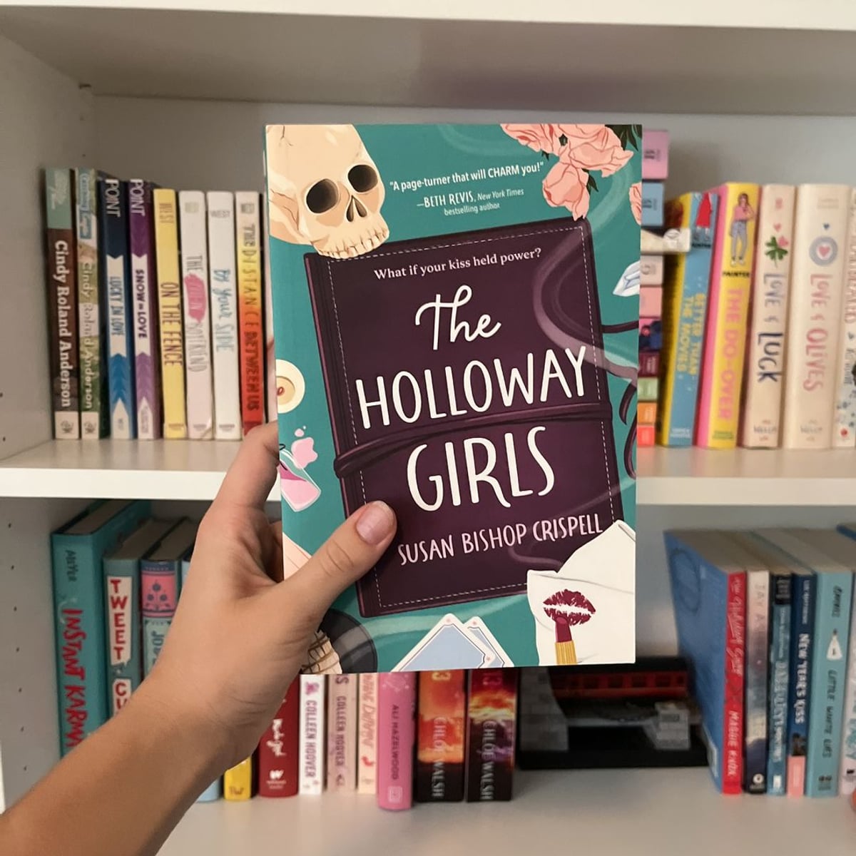 The Holloway Girls by Susan Bishop Crispell, Paperback | Pangobooks