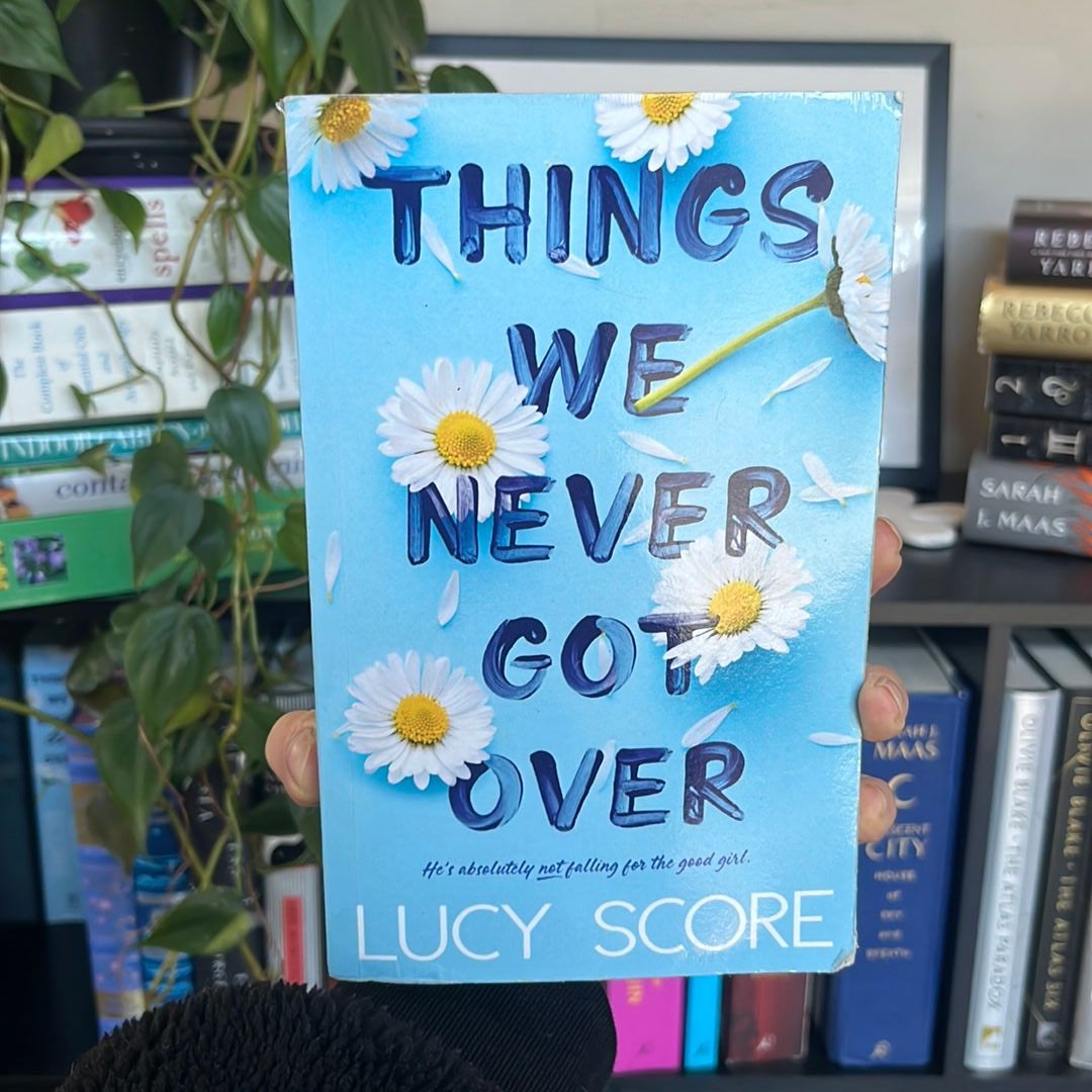 Things We Never Got Over by Lucy Score, Paperback | Pangobooks