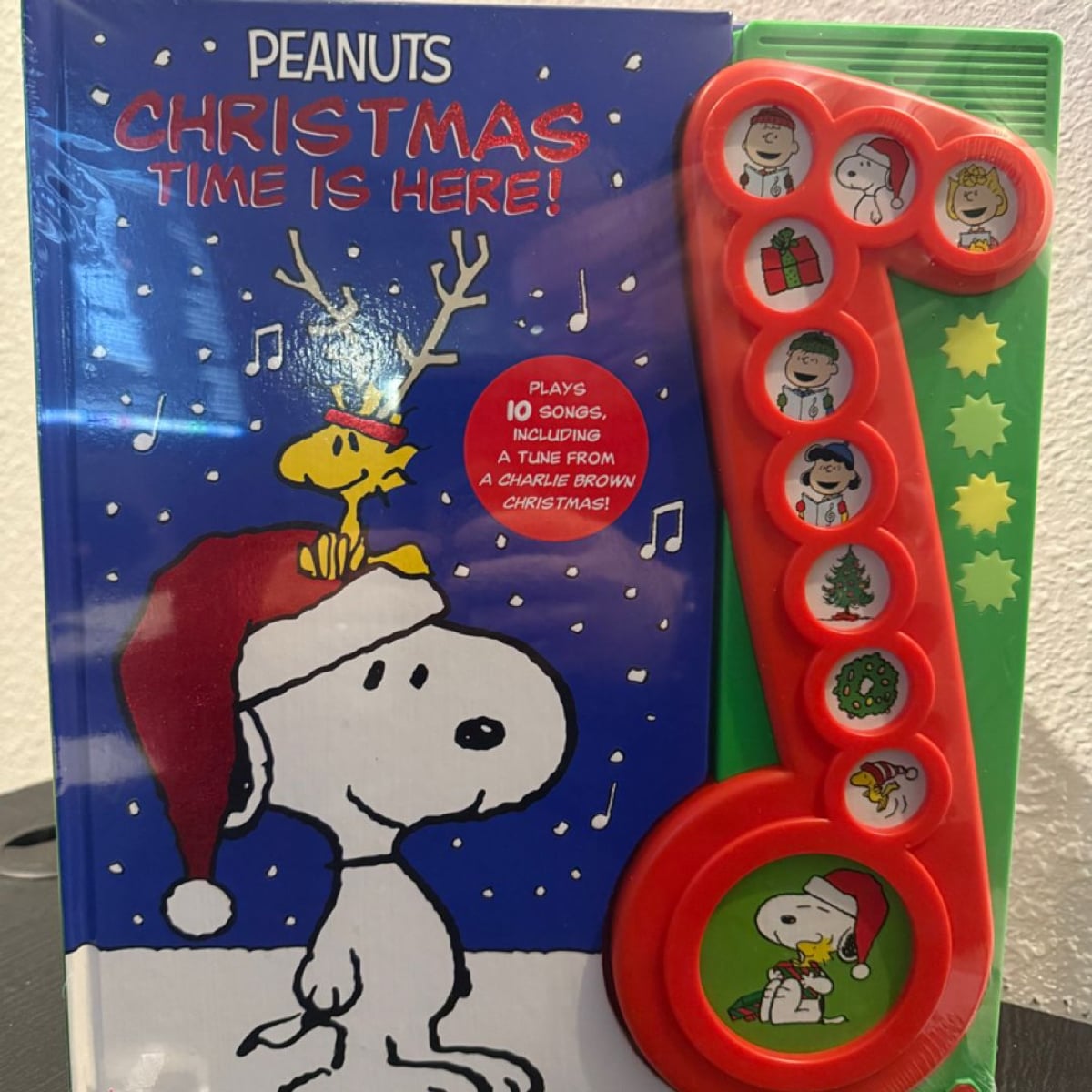 Peanuts: Christmas Time Is Here! Sound Book by Pi Kids