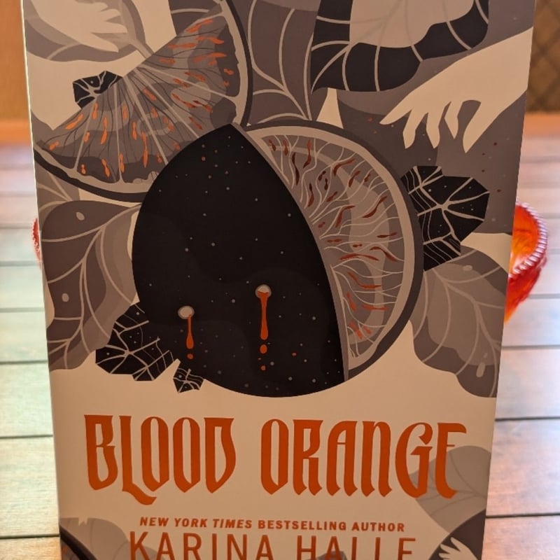 Blood Orange by Karina Halle, Hardcover | Pangobooks