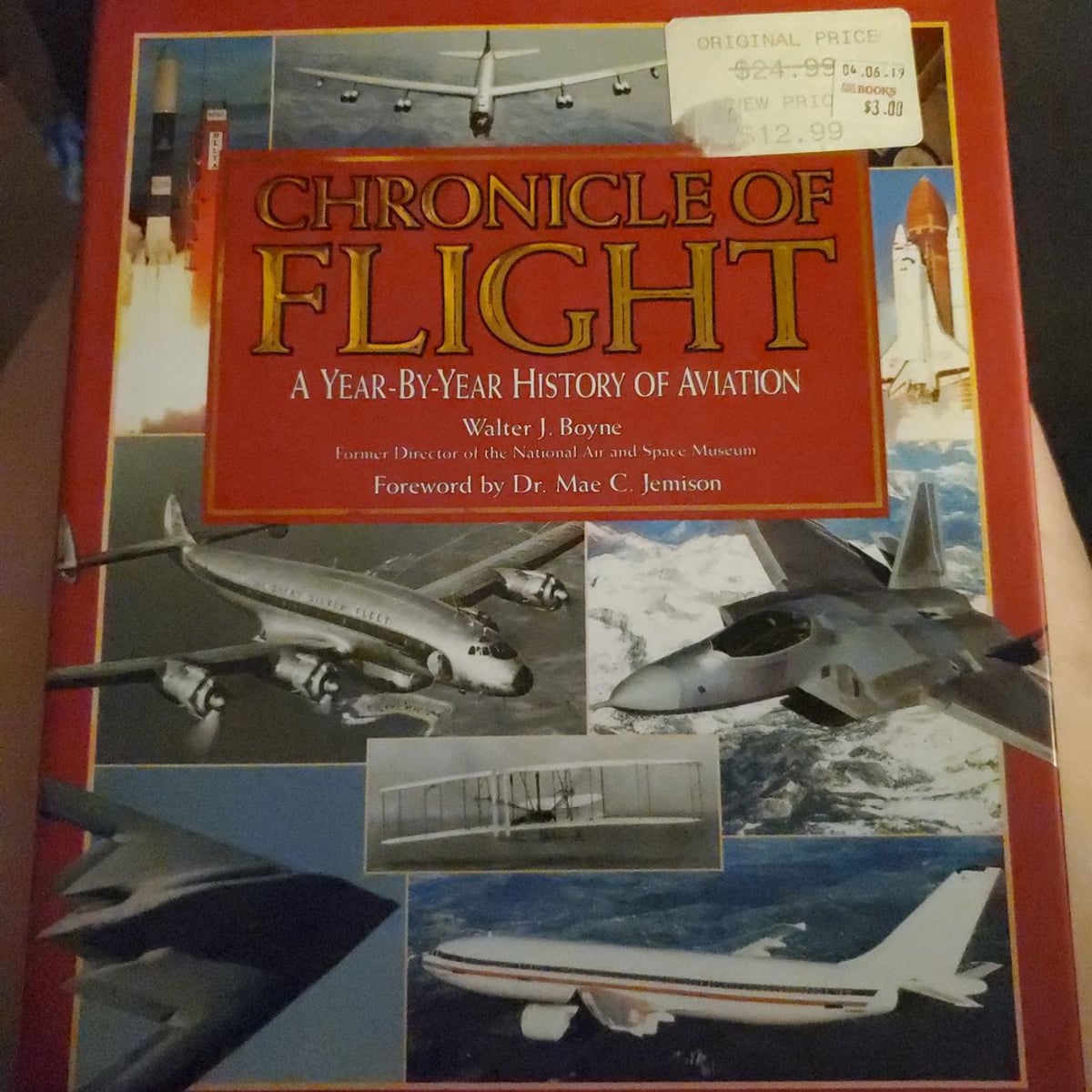 Chronicle of Flight by Walter J. Boyne, Hardcover | Pangobooks