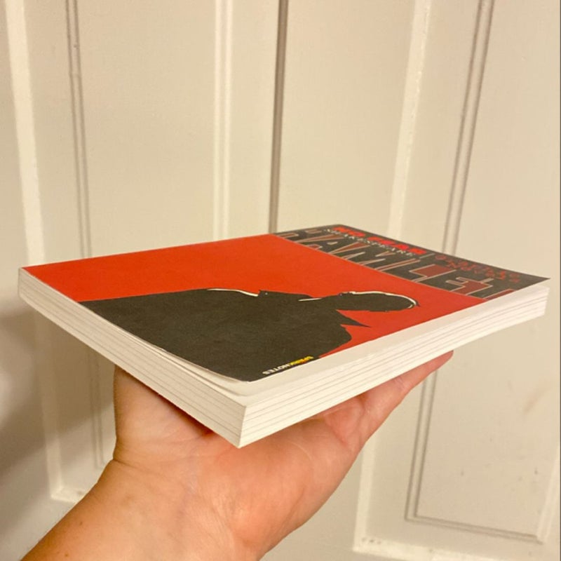 Hamlet (No Fear Shakespeare Graphic Novels) by SparkNotes