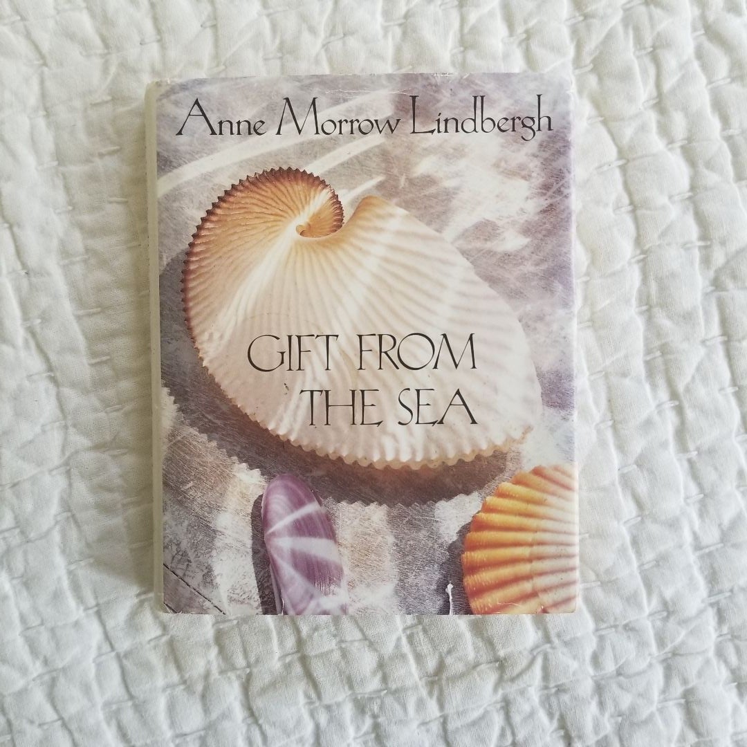 Gift from the Sea by Anne Morrow Lindbergh, Hardcover | Pangobooks