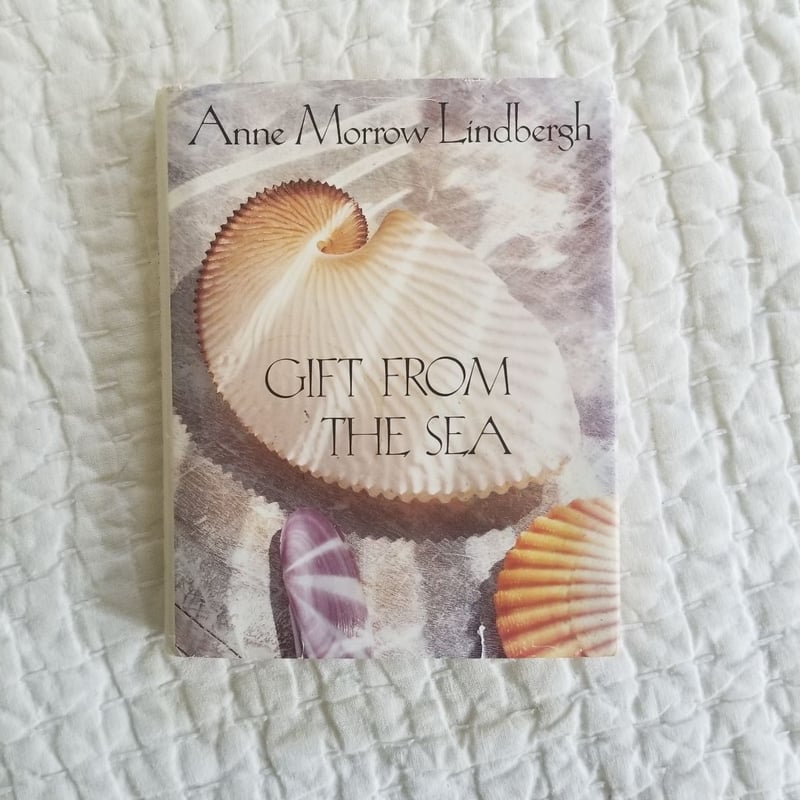 Gift from the Sea by Anne Morrow Lindbergh, Hardcover | Pangobooks