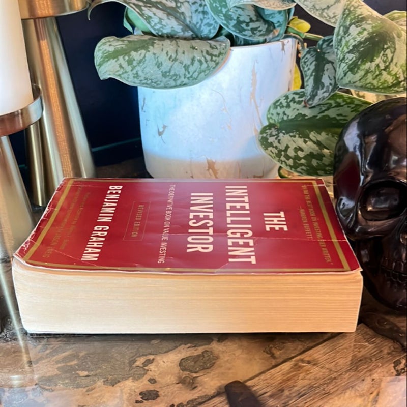 The Intelligent Investor Rev Ed by Benjamin Graham, Warren Buffett The Intelligent Investor Rev Ed by Benjamin Graham, Warren Buffett