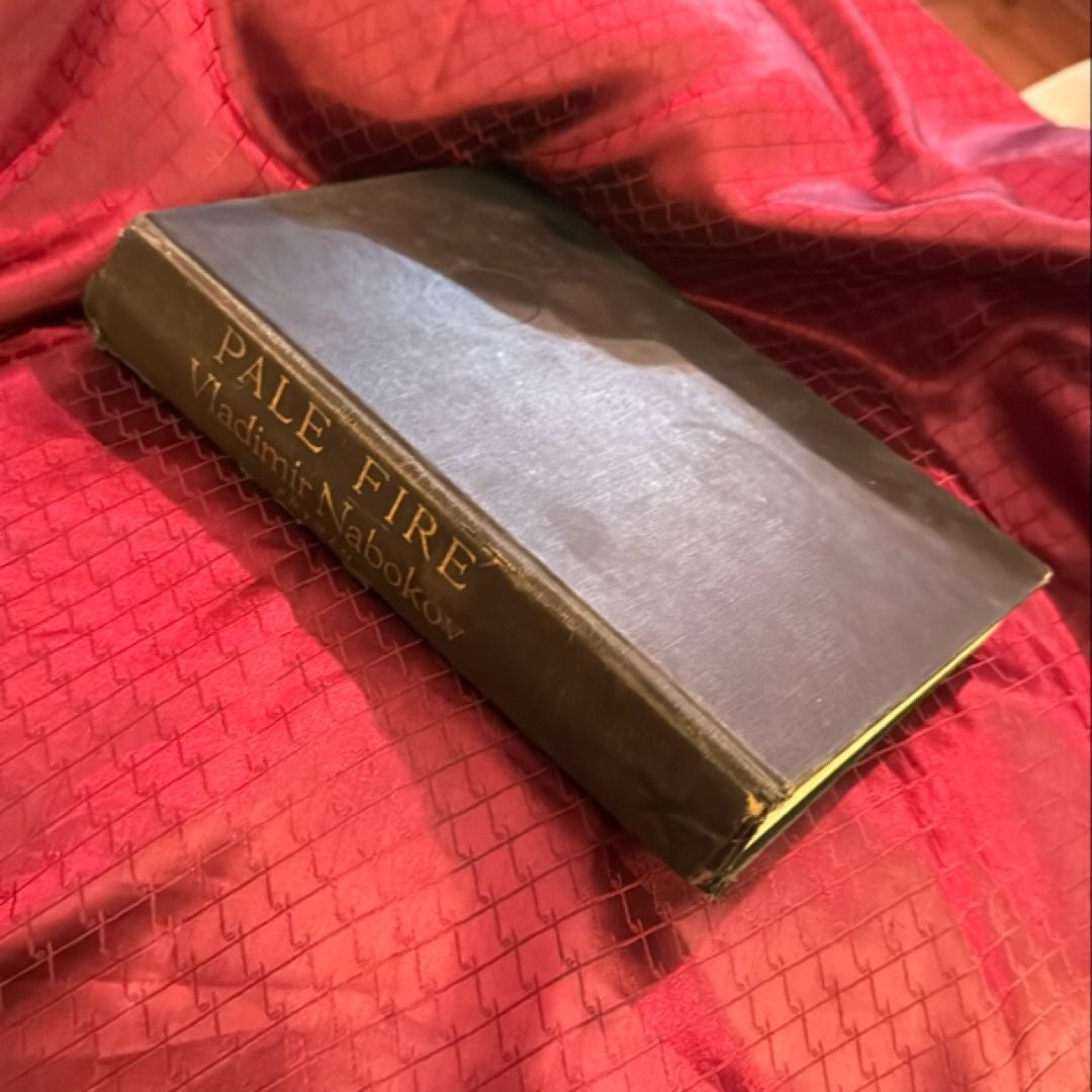 Pale Fire by Vladimir Nabokov , Hardcover | Pangobooks