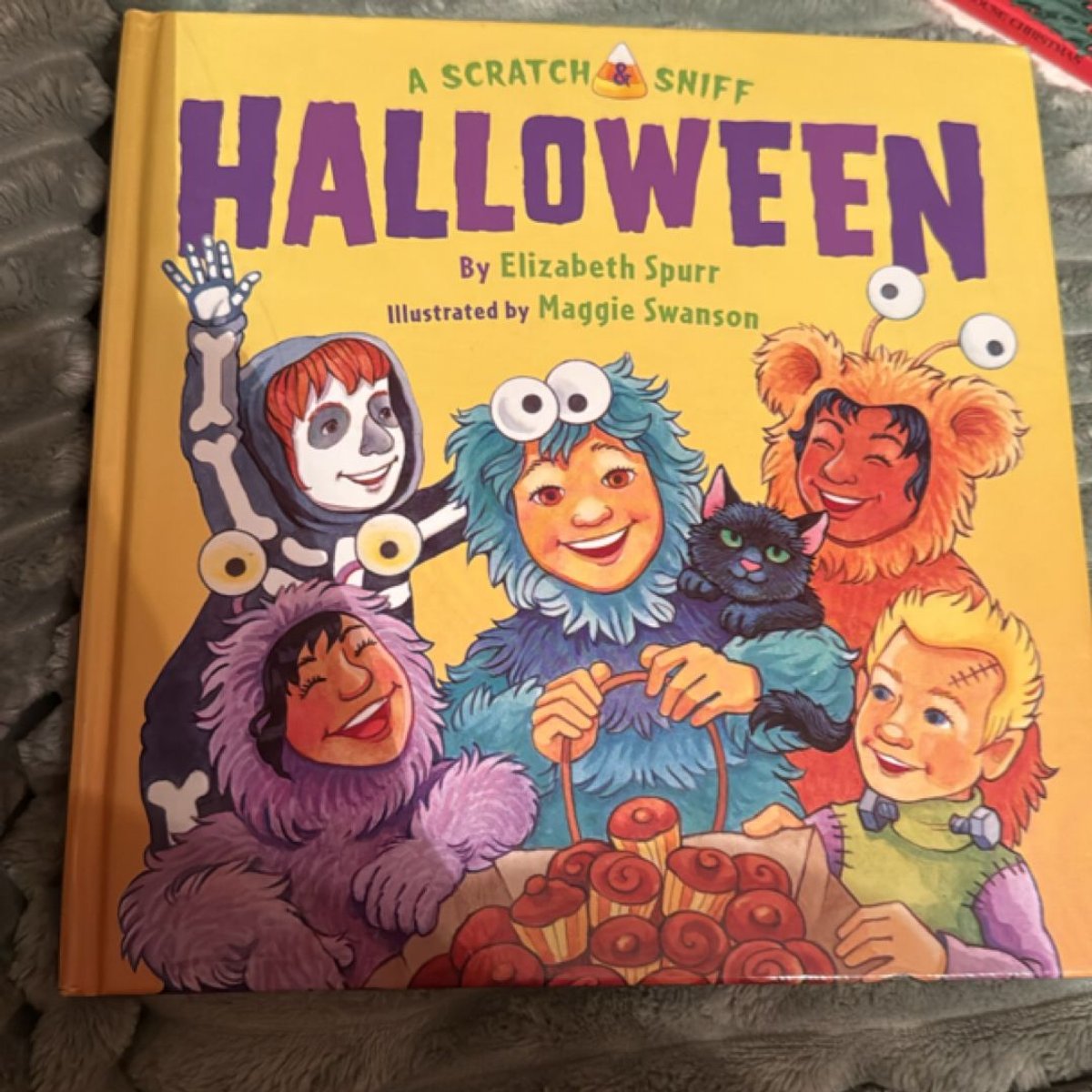 A Scratch and Sniff Halloween by Elizabeth Spurr