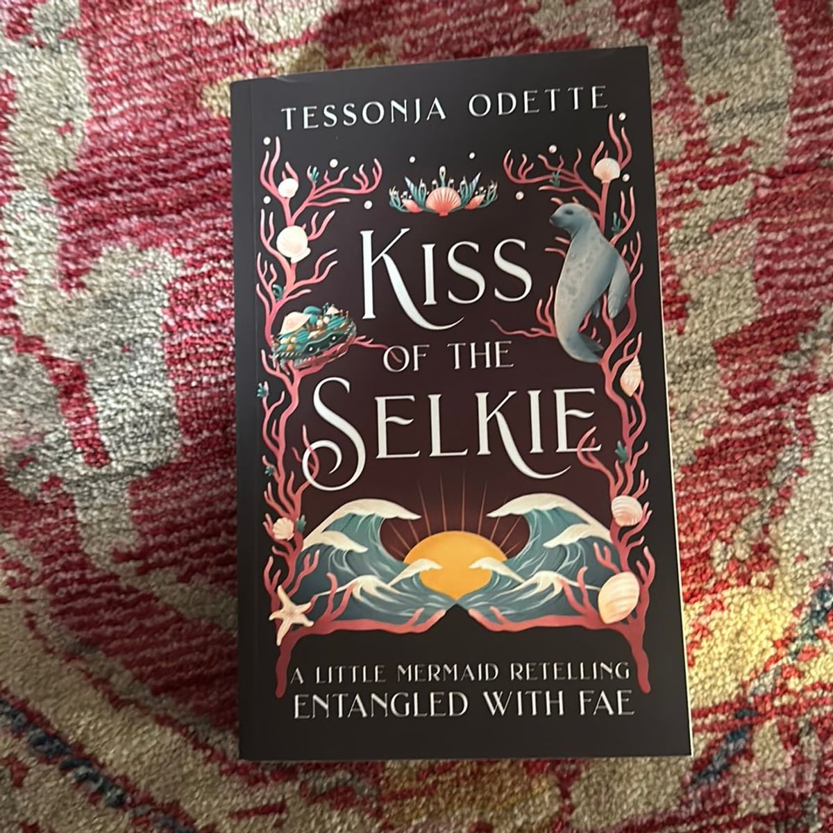 Kiss of the Selkie by Tessonja Odette, Hardcover | Pangobooks