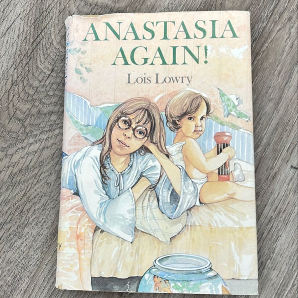 Anastasia Again! by Lois Lowry