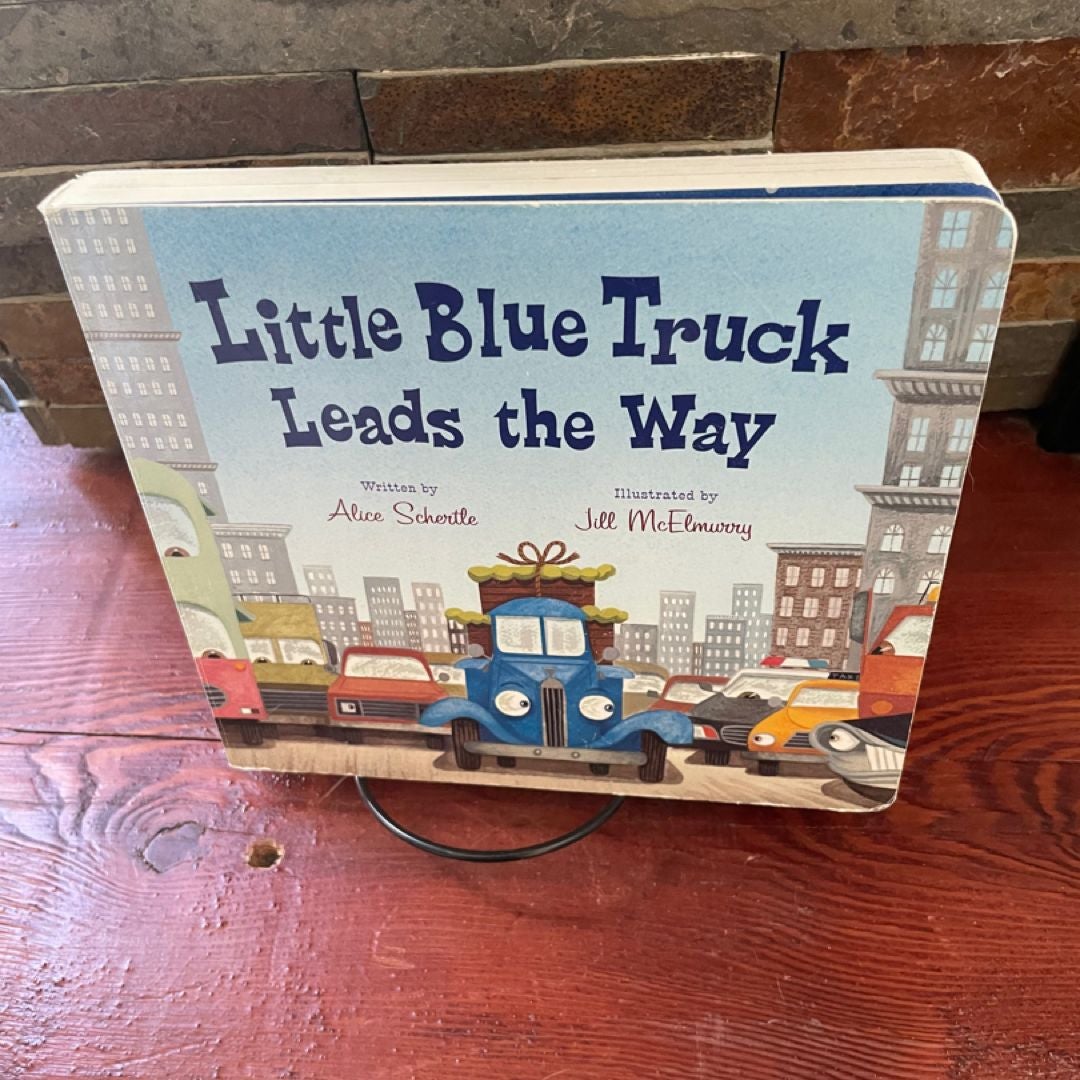 Little Blue Truck Leads the Way by Alice Schertle