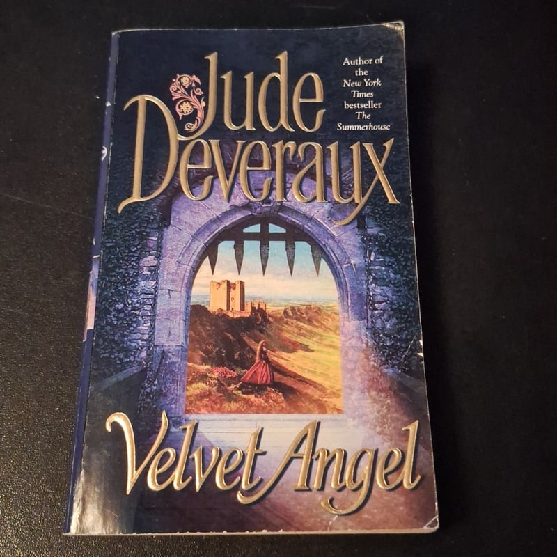 Velvet Angel By Jude Deveraux Paperback Pangobooks