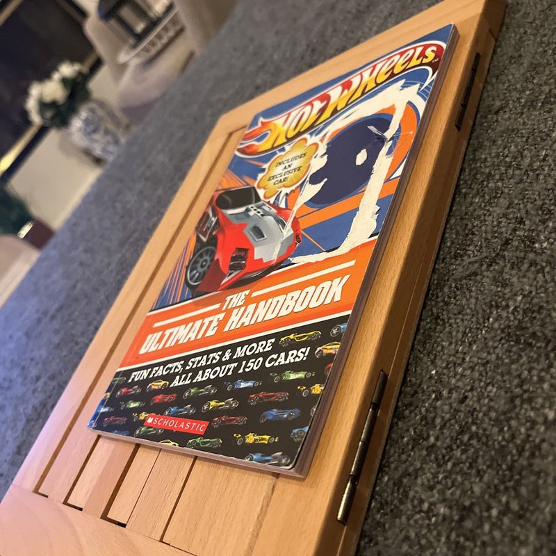 Hot Wheels: the Ultimate Handbook by Sam Negley