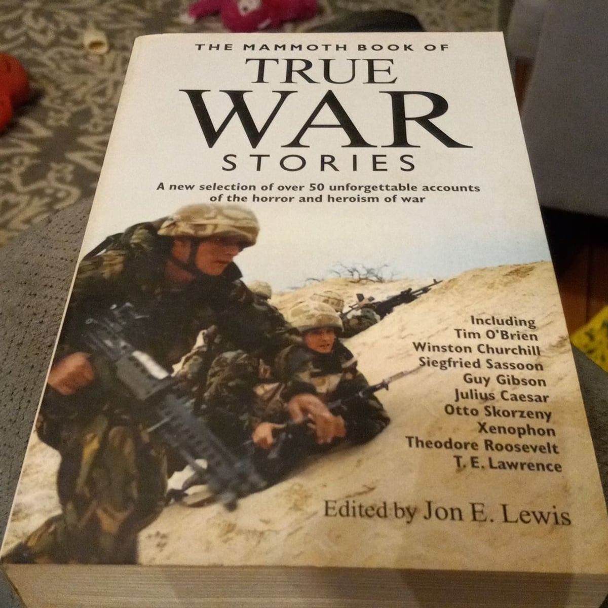 The Mammoth Book of True War Stories by Jon E. Lewis, Paperback ...