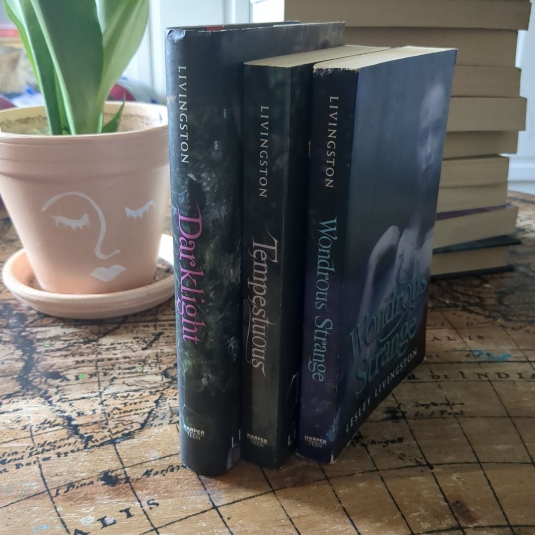 Wonderous Strange 1-3 by Lesley Livingston, Paperback | Pangobooks