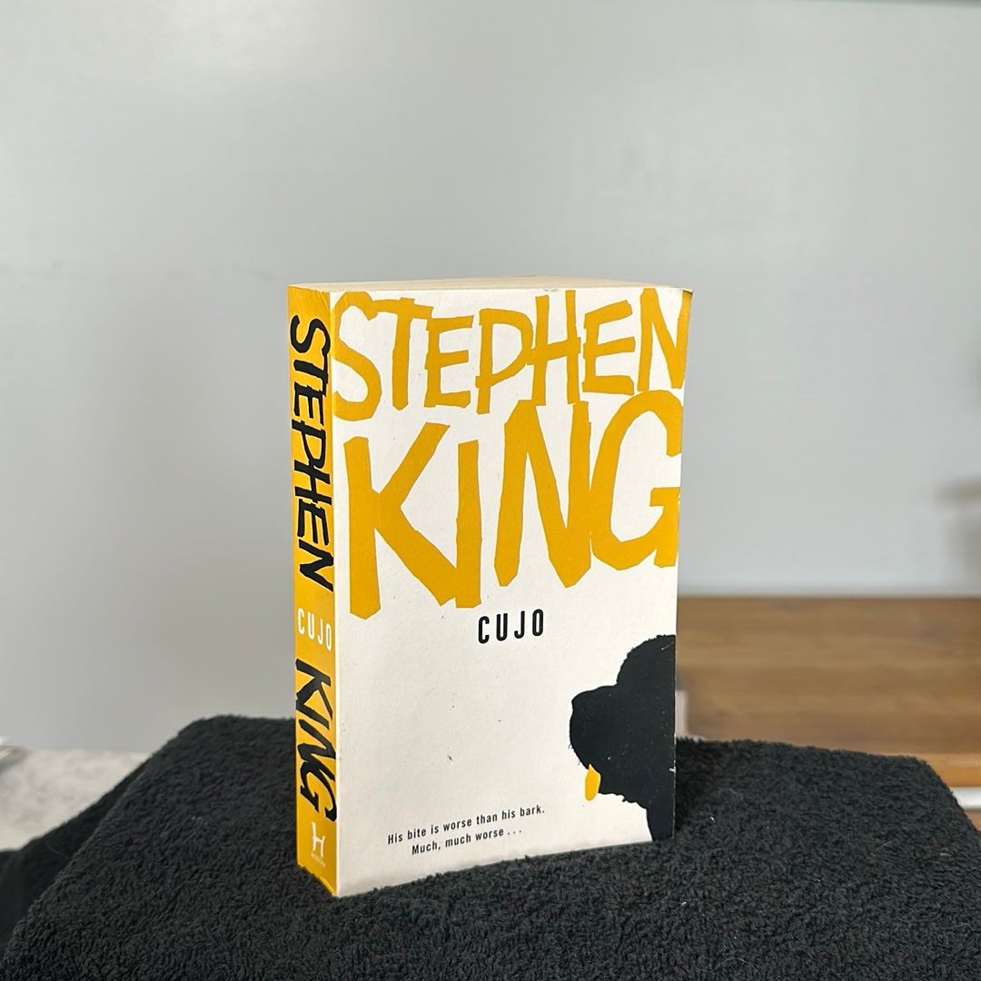Cujo by Stephen King, Paperback | Pangobooks