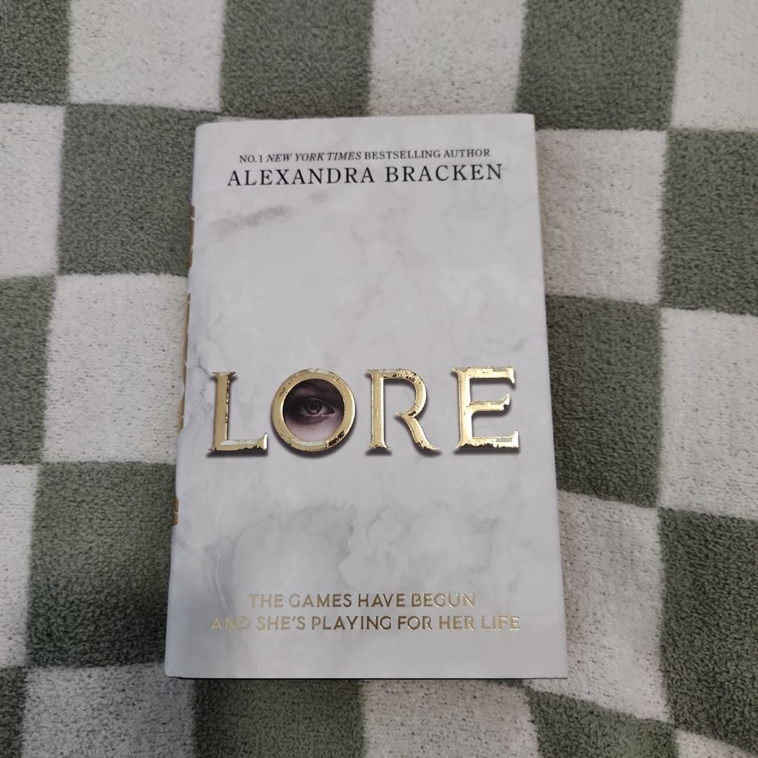Lore *Fairyloot Edition* by Alexandra Bracken, Hardcover | Pangobooks