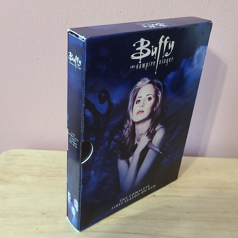 Buffy the Vampire Slayer The Complete First Season by Joss Whedon ...