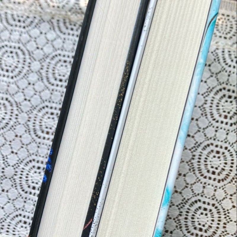 Divine Rivals & Ruthless Vows set by Rebecca Ross , Hardcover | Pangobooks