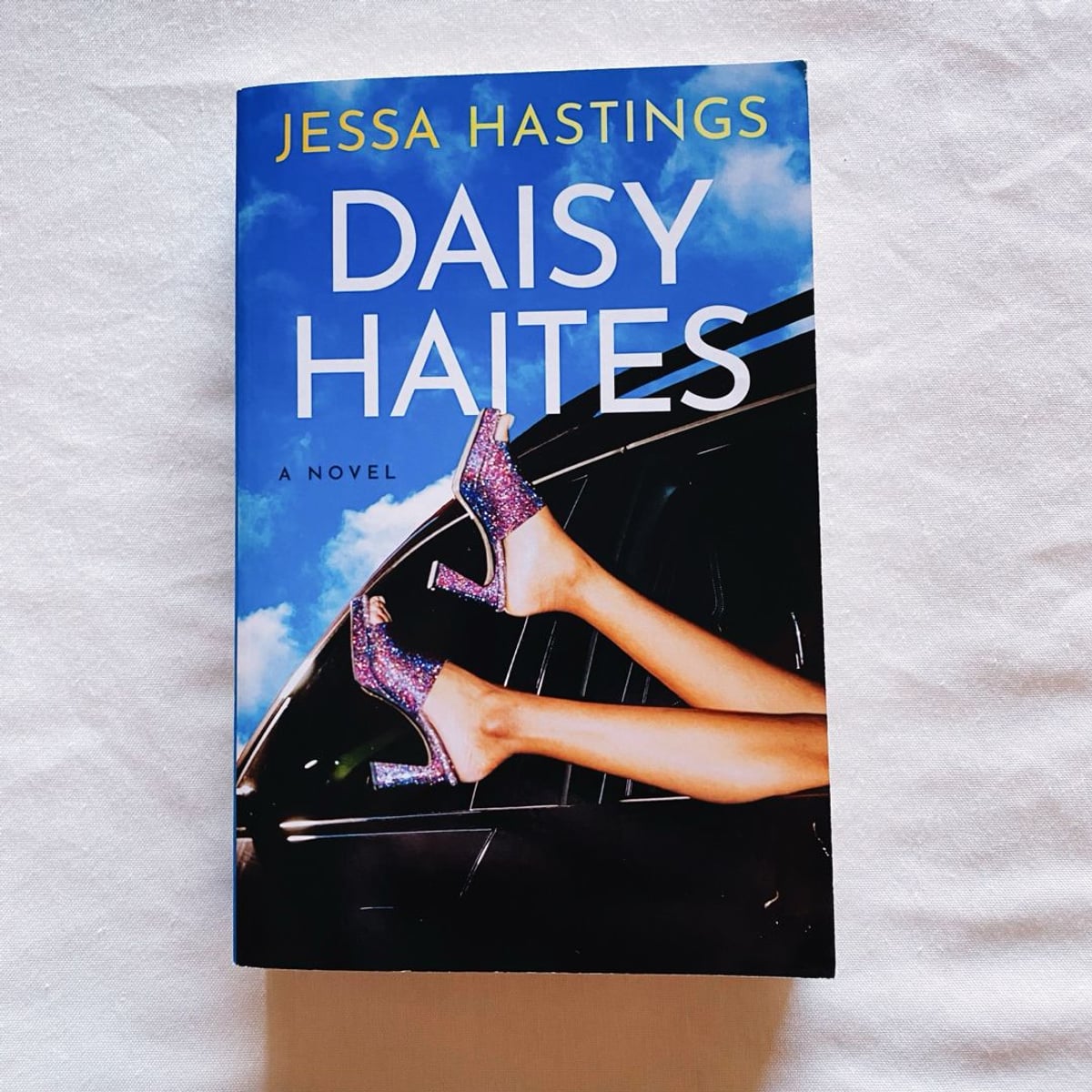Daisy Haites by Jessa Hastings, Paperback | Pangobooks