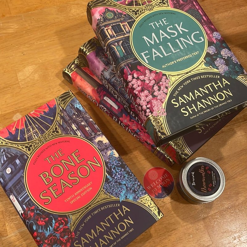 The Bone Season series by Samantha Shannon, Hardcover | Pangobooks