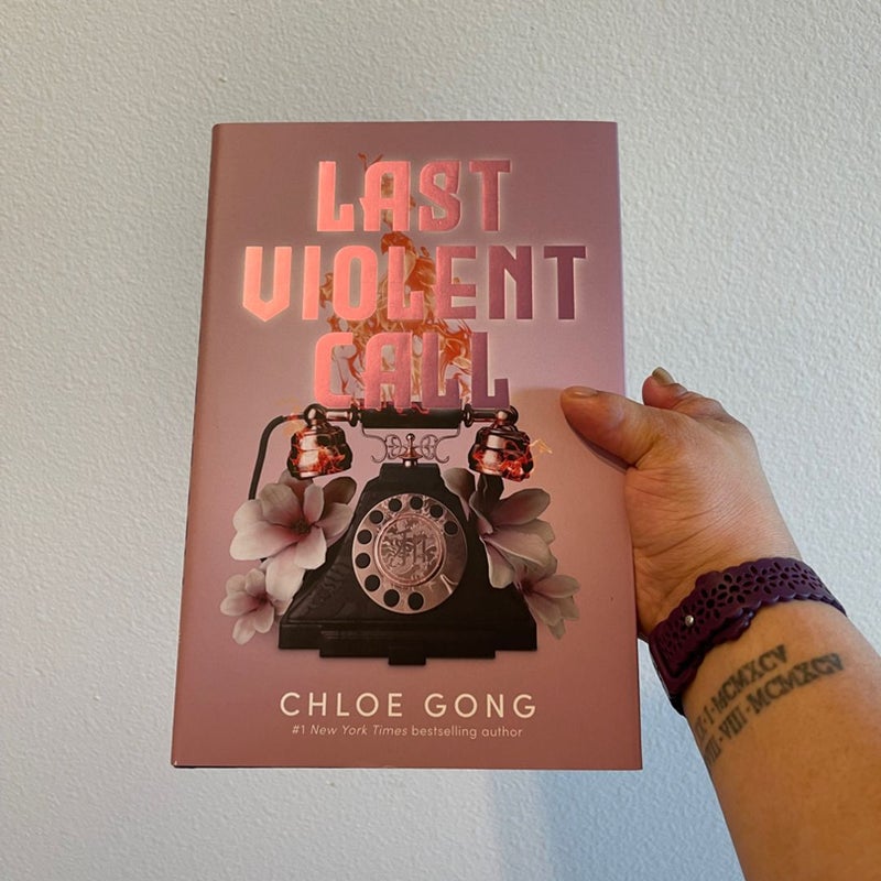 Last Violent Call by Chloe Gong, Hardcover | Pangobooks