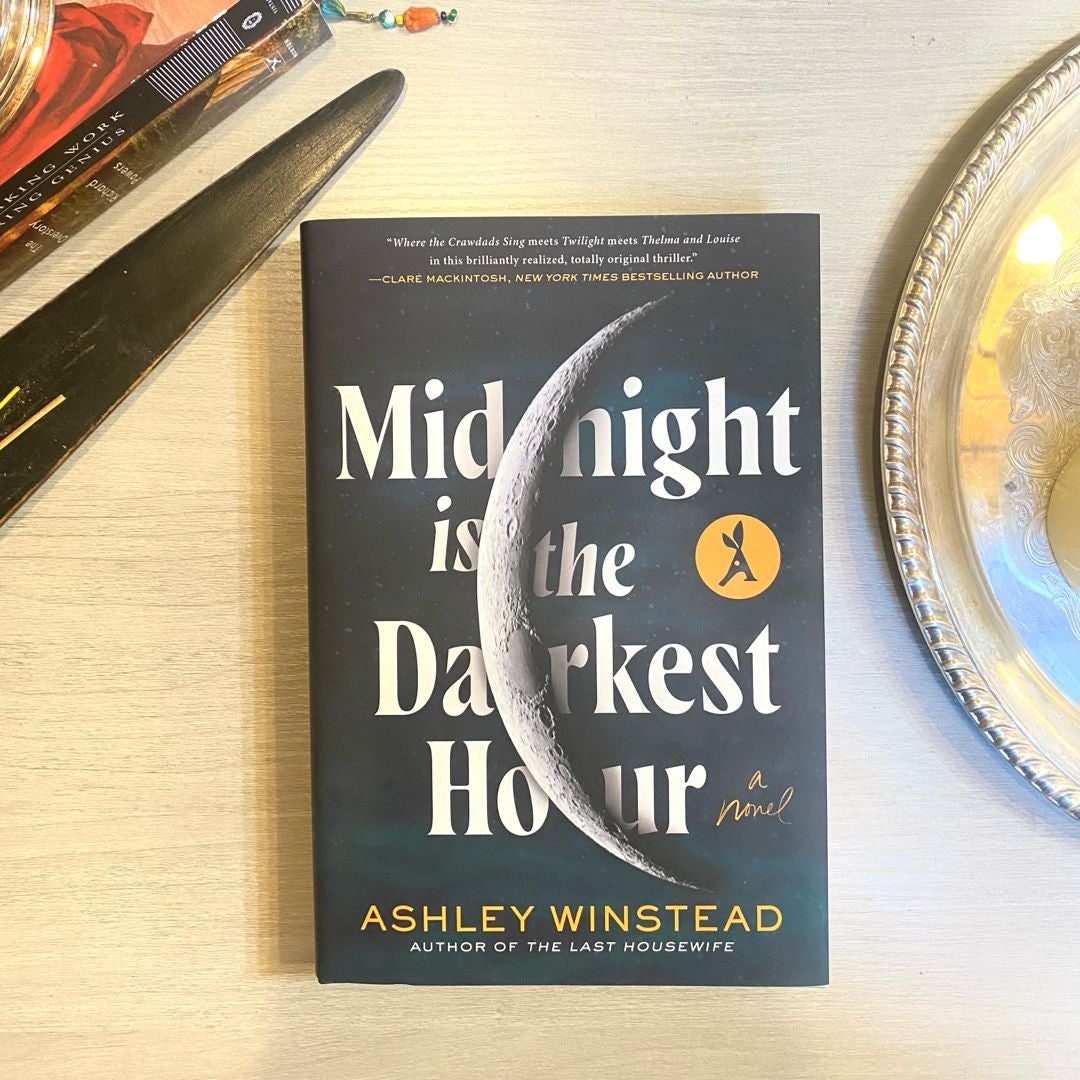 Midnight Is the Darkest Hour by Ashley Winstead, Hardcover | Pangobooks