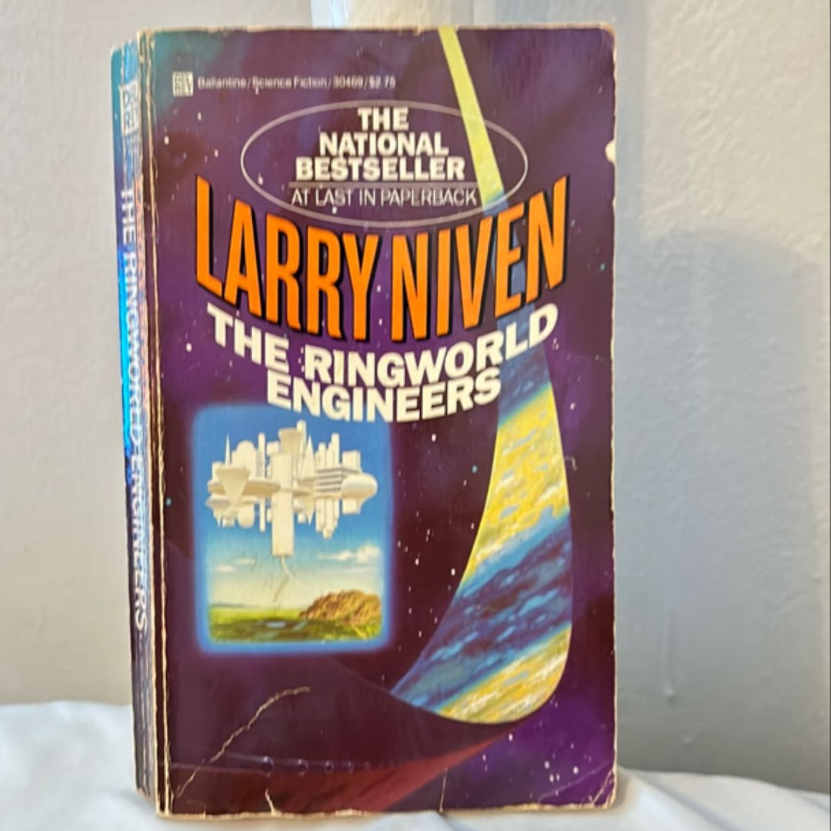 Ringworld Engineers by Larry Niven