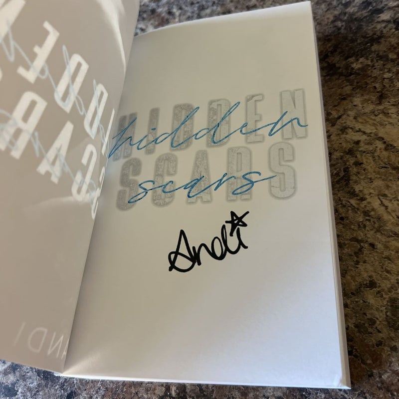 Hidden Scars by Andi Jaxon, Paperback | Pangobooks