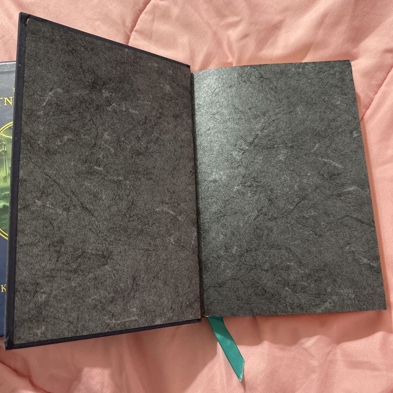 Percy Jackson and the Olympians, Book One the Lightning Thief Deluxe ...